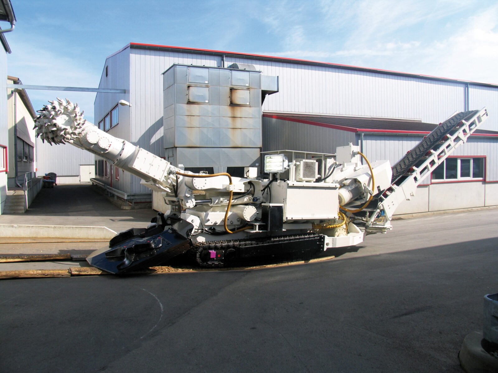 Overhaul, repair and modification - Schmittwerke MSB